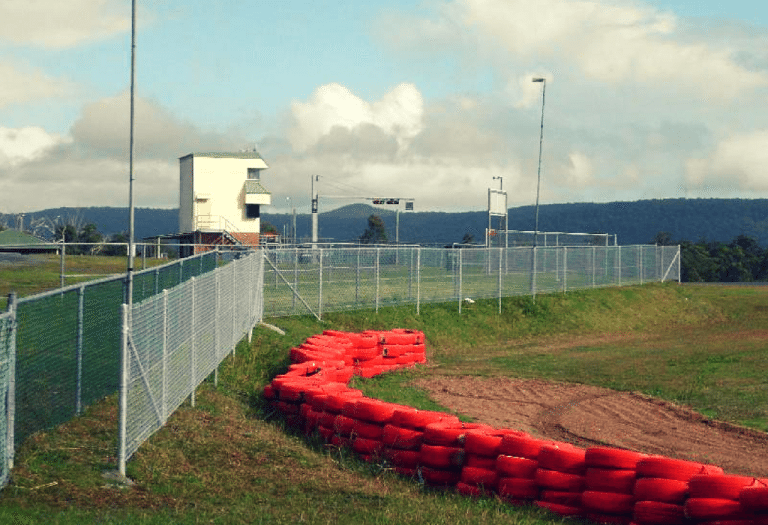 The Star Picket Explained (a patented system) - Chainwire Fencing ...