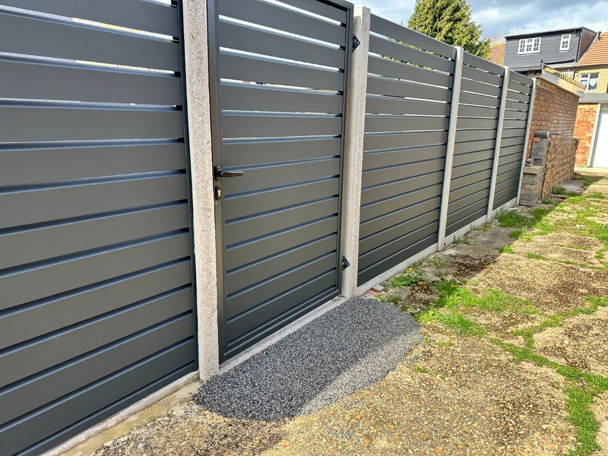 Steel Fencing Newcastle NSW